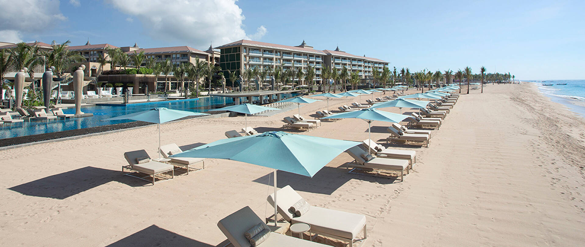 Classic Resorts | The Mulia Hotel